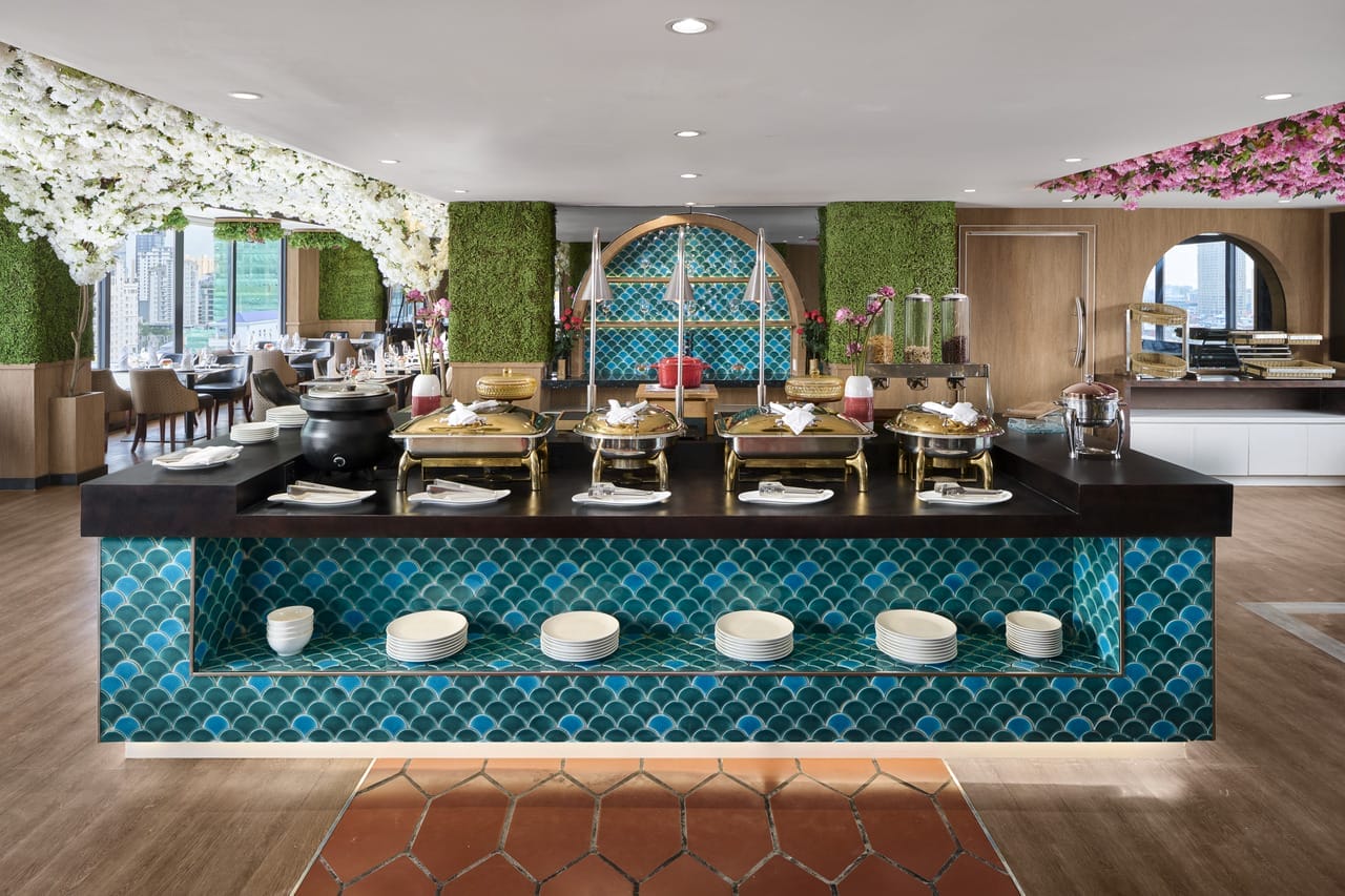 Blossom Restaurant - Caravan Hotel by EHM